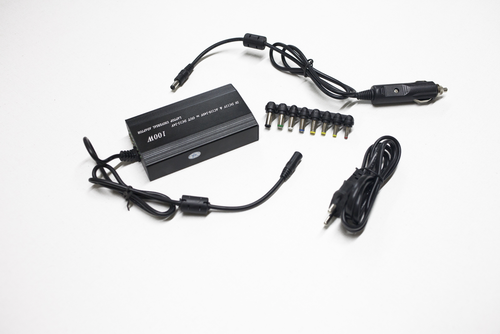 Uni-charger - Universal φορτιστής/τροφοδοτικό laptop & USB συσκευών