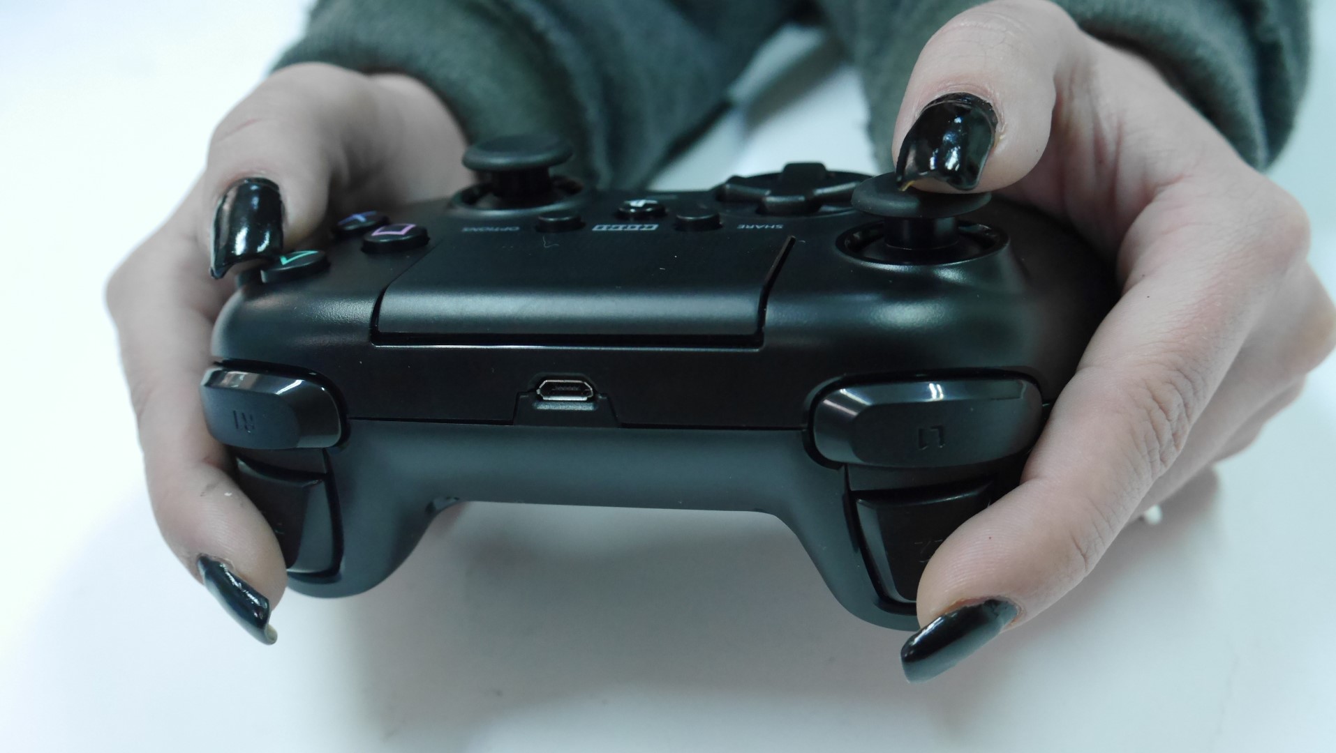 Hori Onyx Wireless Controller Review: «Όταν δύο διαφορετικοί κόσμοι ...