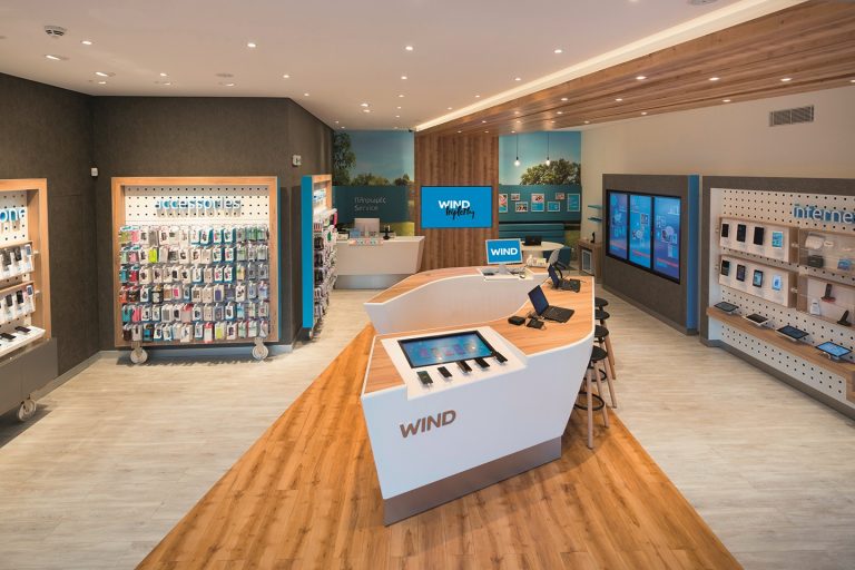 Ανοιχτά, με μειωμένο ωράριο, τα καταστήματα WIND - Digital Life